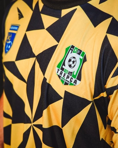 Official football kits – phoenix